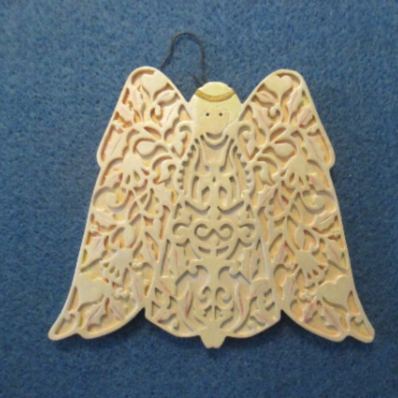 Holiday | Praying Angel Ornament Filigree Holly Hearts And Vines Design ...